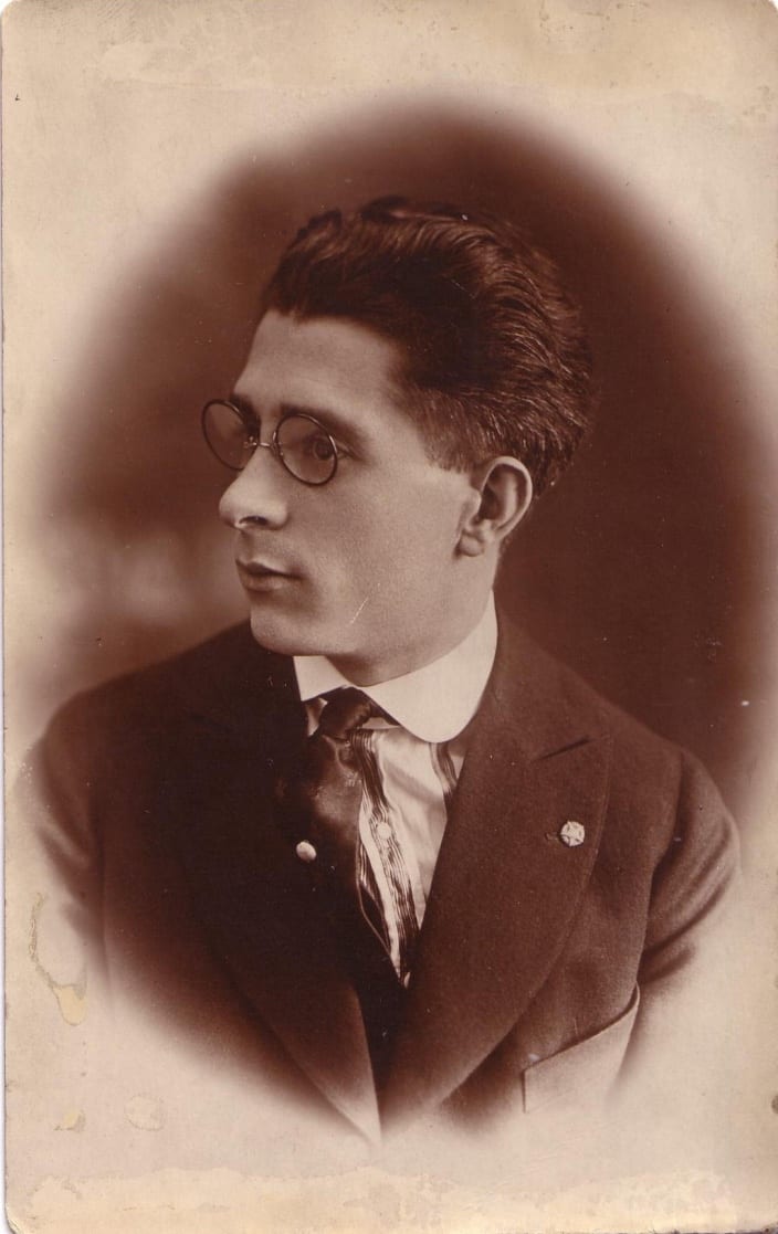 My Nonni From Abruzzo: My Grandfather the Tailor