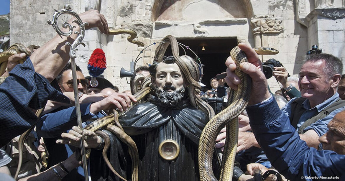 Cocullo Snake Festival - LifeInAbruzzo -Your Door to Abruzzo's Magic